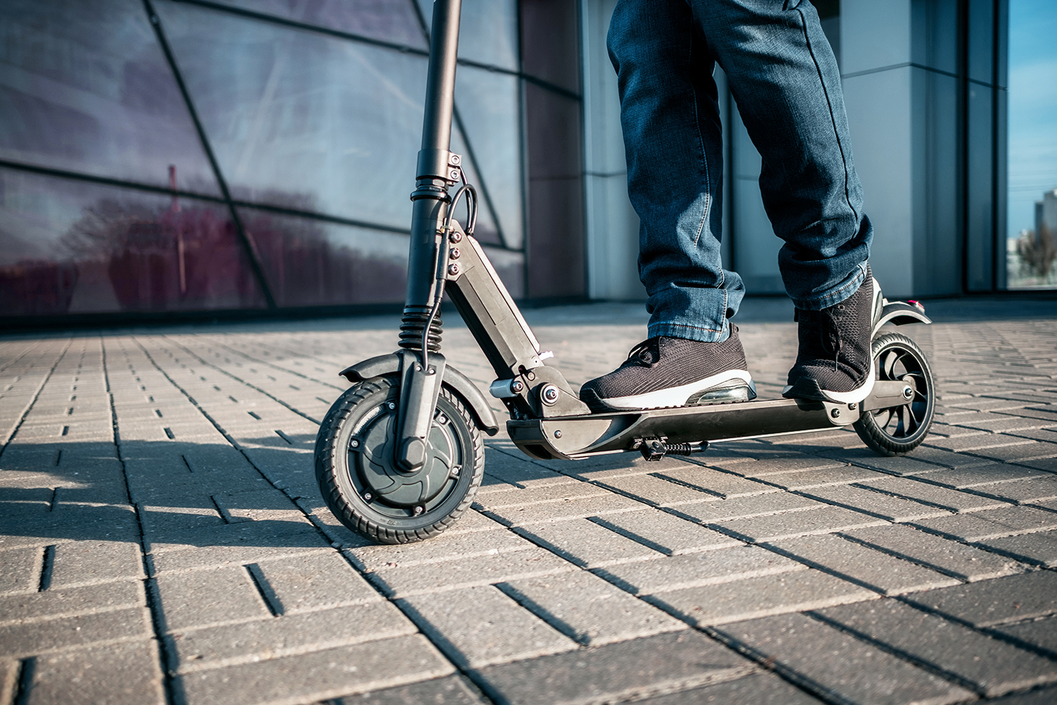 Trottinettes électriques et Cie: où et comment circuler? | BPA