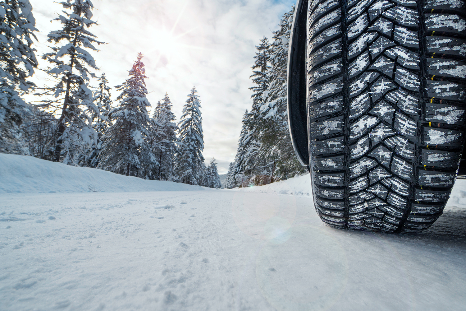 Autofahren im Winter – defensiv und mit Winterreifen | BFU